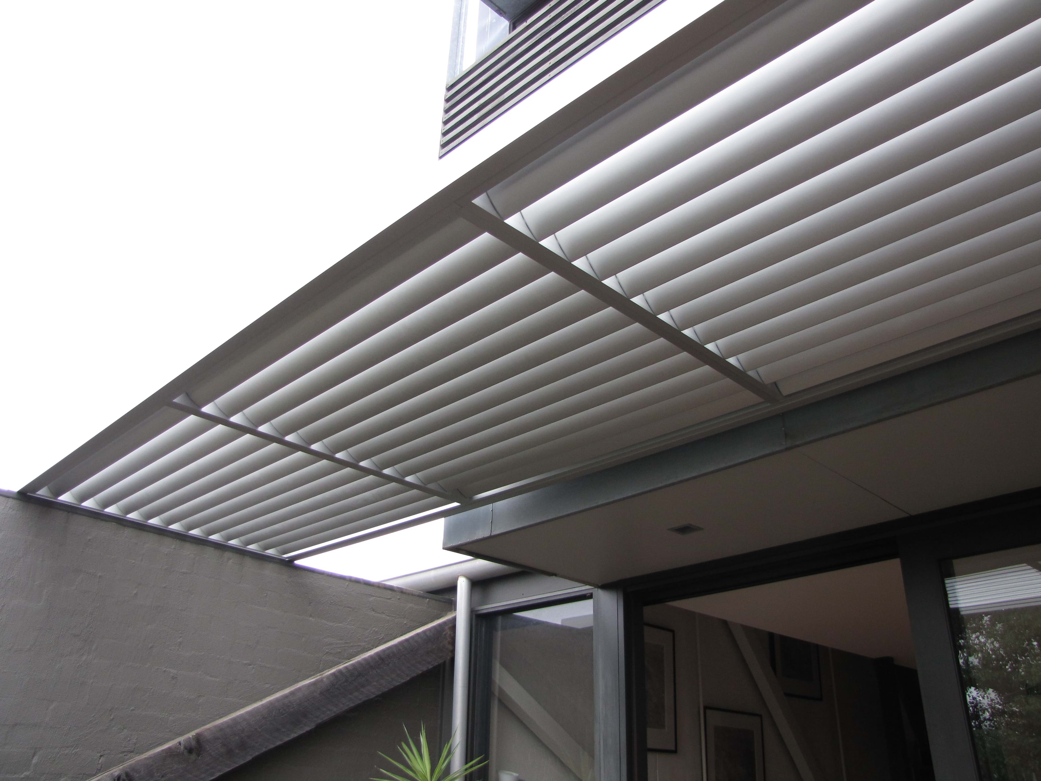Louvre Blade Sun Awning