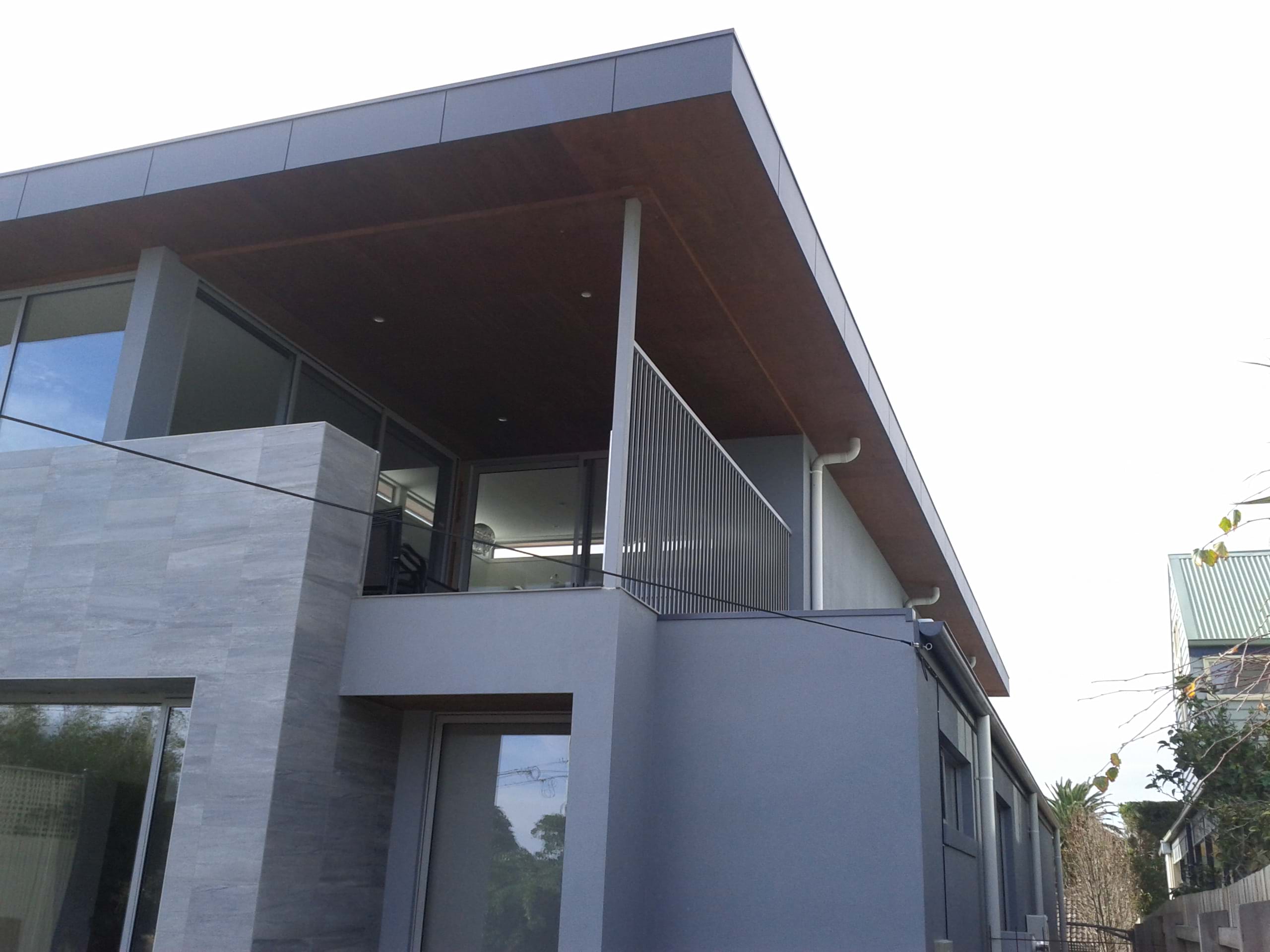 Vertical Louvre Blade Screens