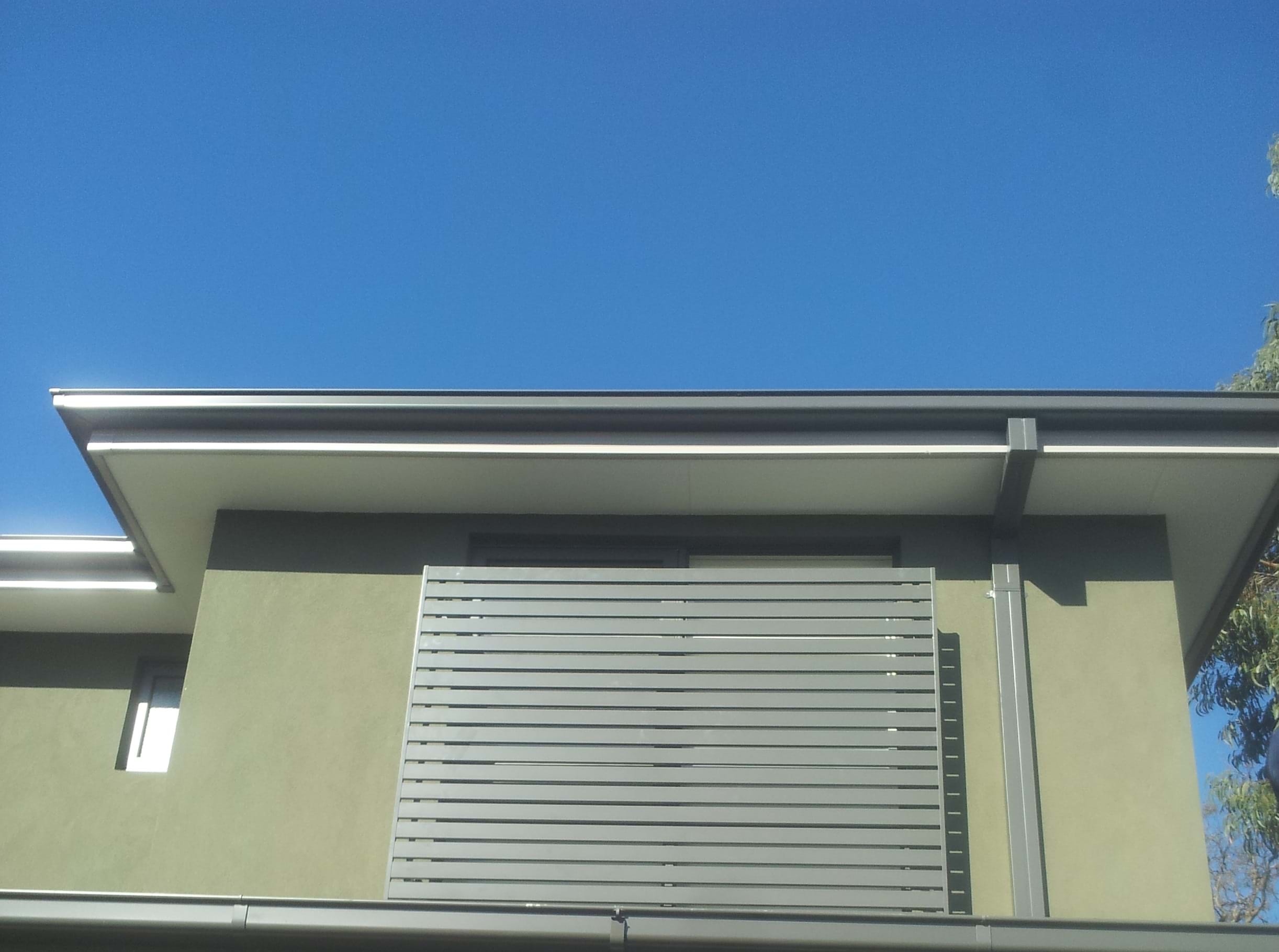 Baton Style Window Screen